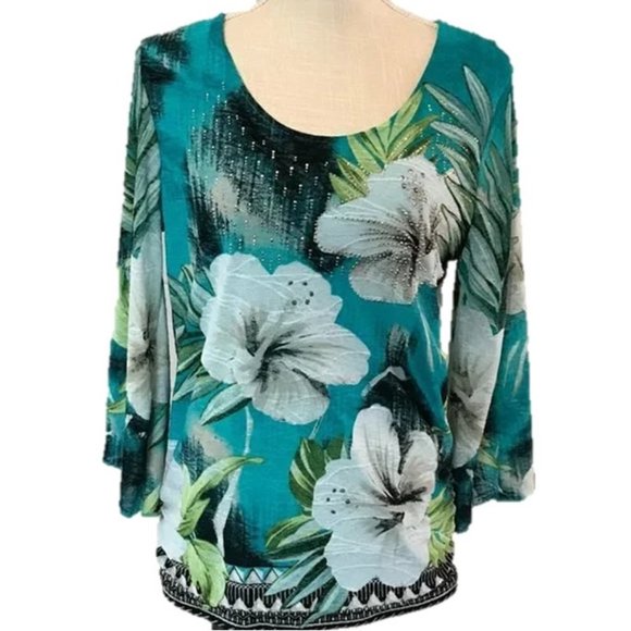 JM Collection | Tops | Jm Collection Embellished Flutter Sleeve Top M ...